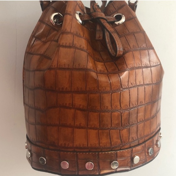 Zara | Bags | Zara Brown Croc Bucket Bag | Poshmark